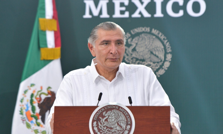 ¿Qué hace Adán Augusto López en el Senado? Aquí te decimos