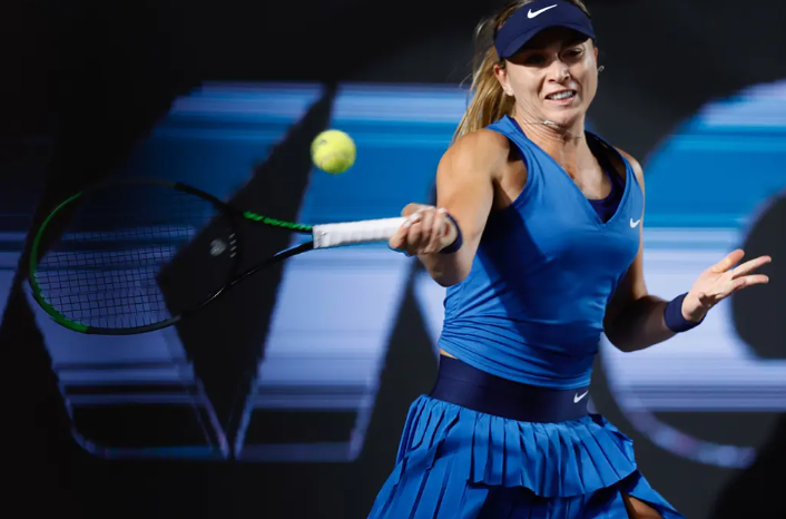 Badosa va por el pase a octavos en Guadalajara