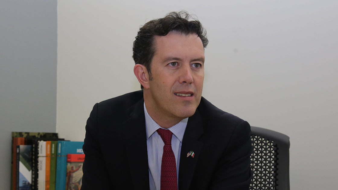 Esto piensa la Comunidad Americana sobre el nombramiento de Buenrostro