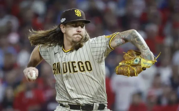MLB investiga a Clevinger por presunta violencia contra hija