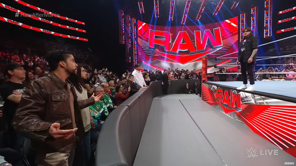 ¿Qué hace Bad Bunny en la WWE?