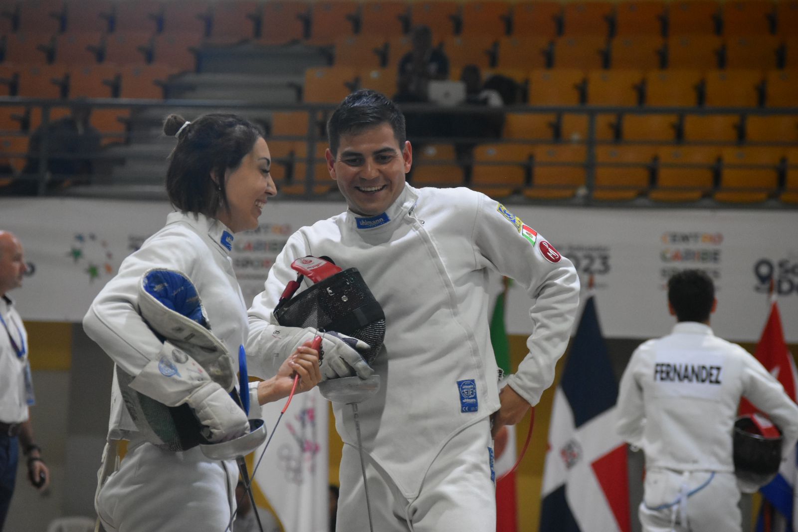 Arceo y Carrillo le dan a México tercer oro en pentatlón moderno
