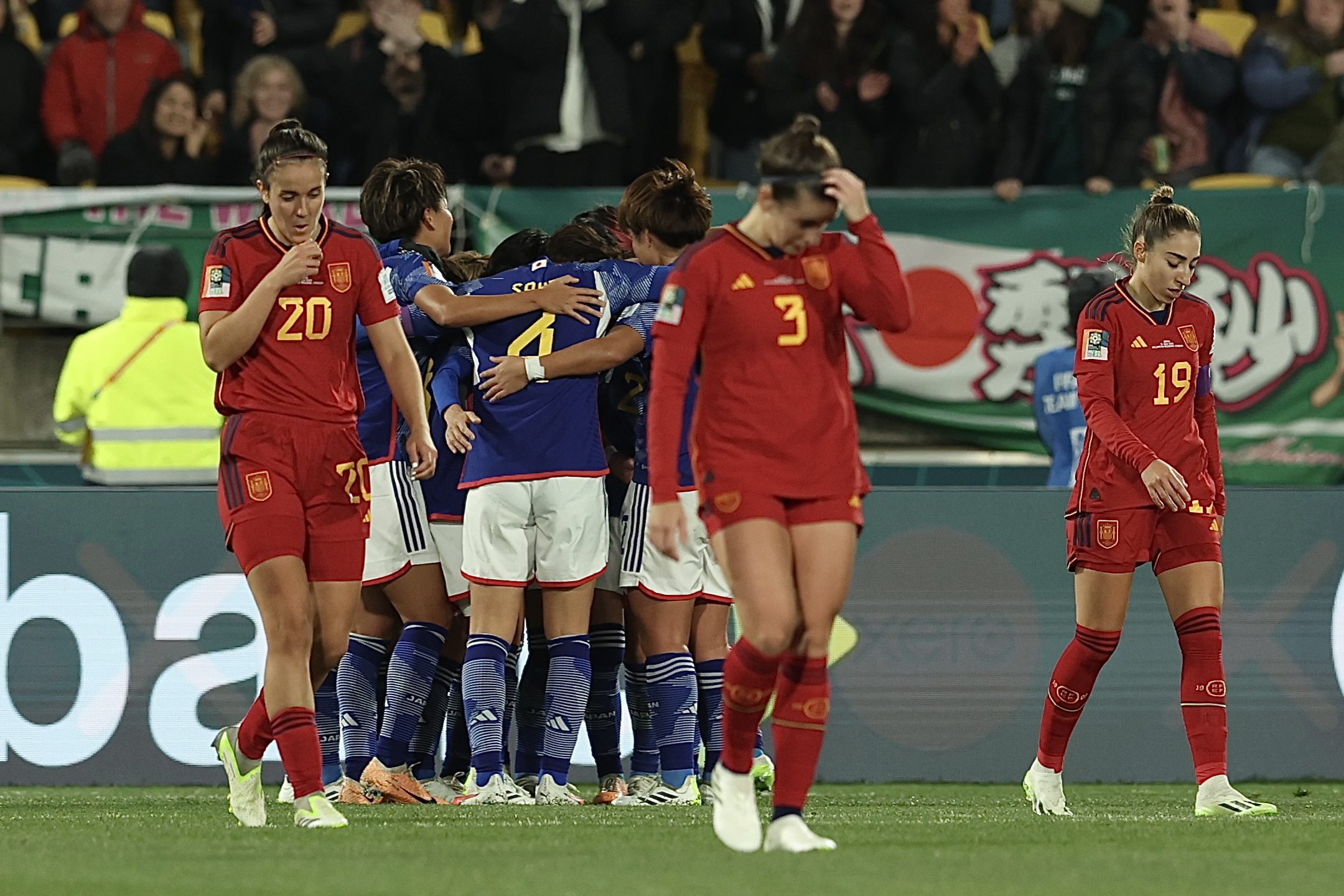 Japón aplasta a España - Enfoque Noticias Japón aplasta a España - Enfoque Noticias