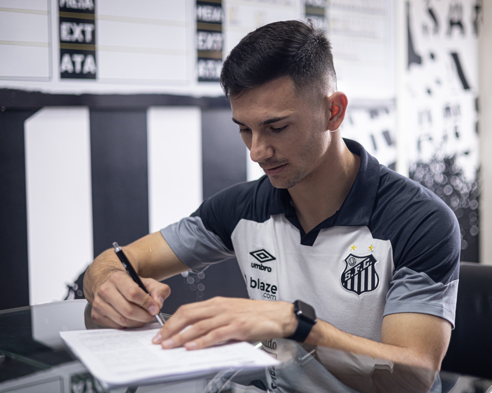 Maxi Silvera jugará en Santos de Brasil