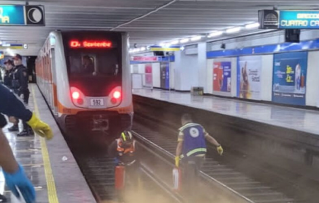 Investiga FGJCDMX deceso de dos personas en la estación del Metro Hidalgo